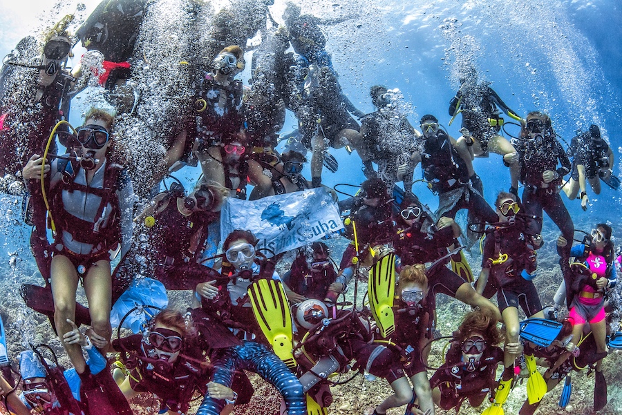 First EVER GTS Day - Underwater World Record Attempt